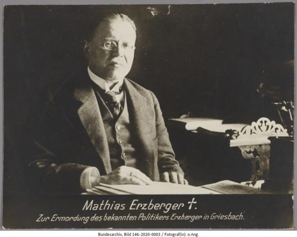 44_Bild 146-2020-0003_erzberger - Demokratiegeschichten